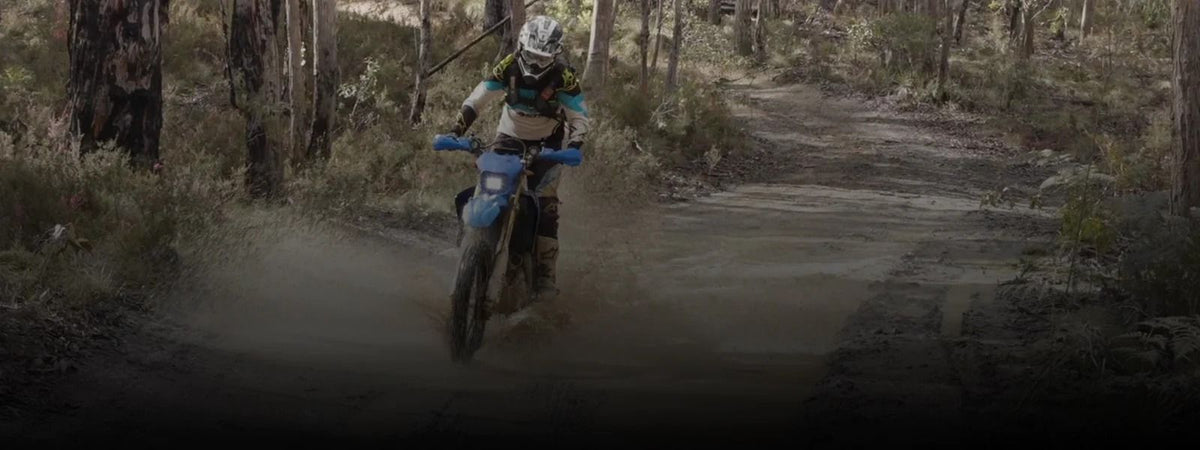 A Quad Lock Feature - RidingWithTom - Quad Lock® UK - Official Store